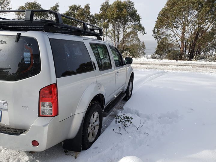 Nissan Pathfinder Roof Rack